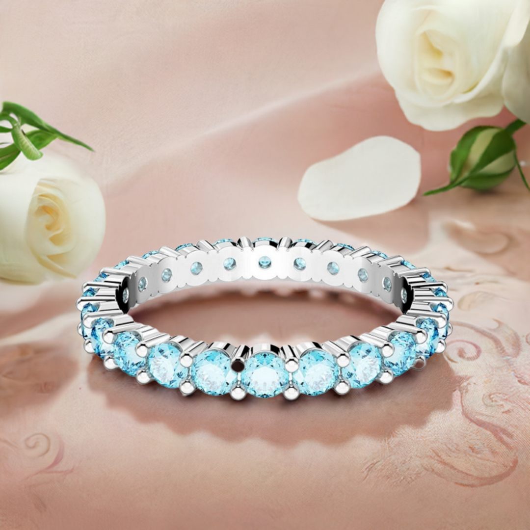 Swarovski Matrix ring Round cut, Blue, Rhodium plated | Ole Aas