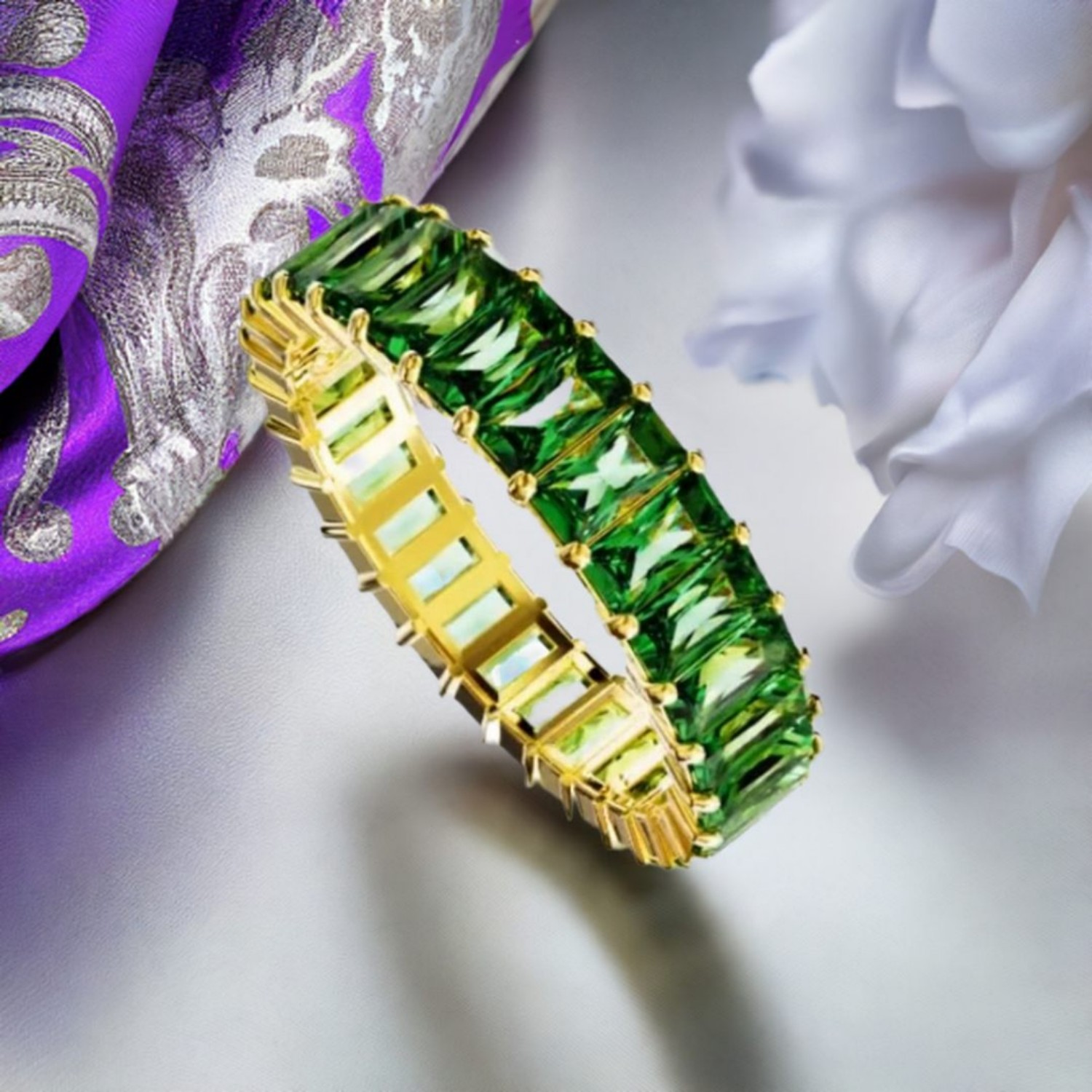 Swarovski Matrix ring Baguette cut, Green, Gold-tone plated| Ole Aas